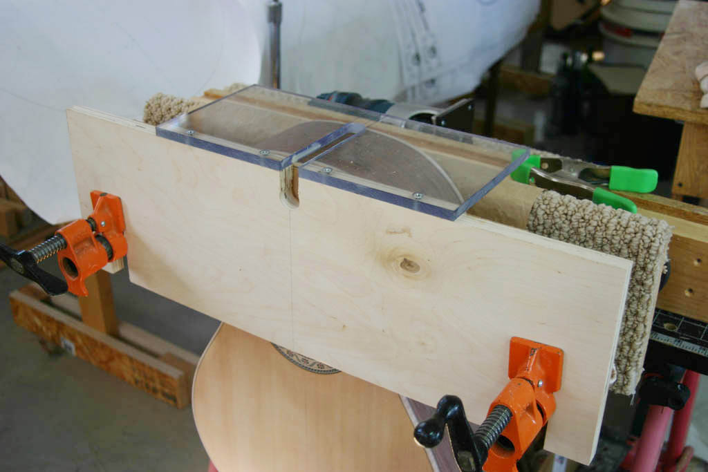 Blackwater River Guitars - Tools - Pipe Clamp Vise